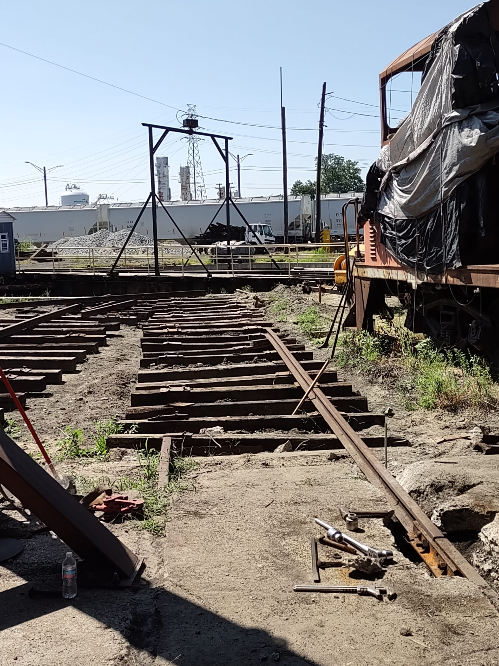 Expanding Tracks and Turntable maintenance – Midwest Railway ...