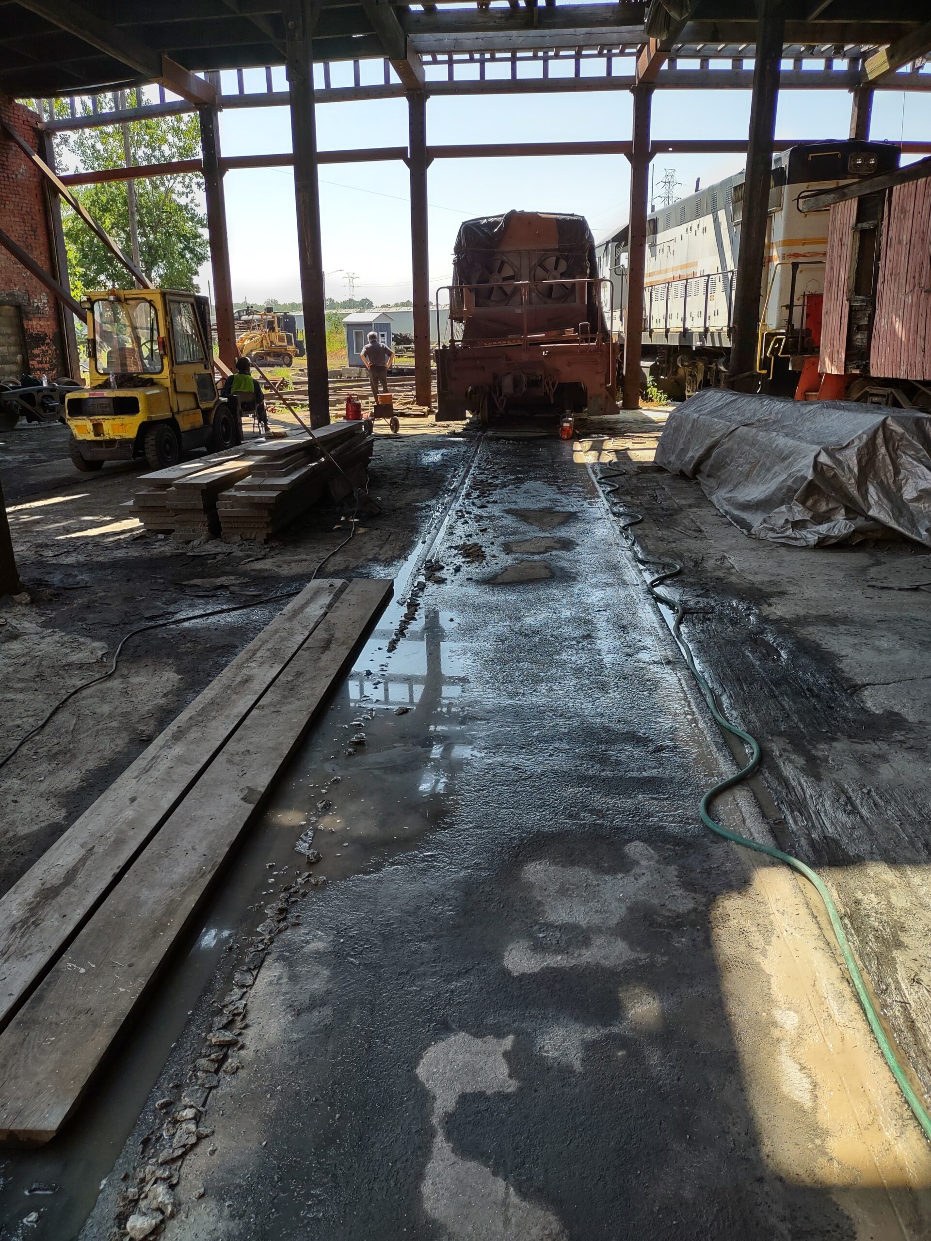 Expanding Tracks and Turntable maintenance – Midwest Railway ...